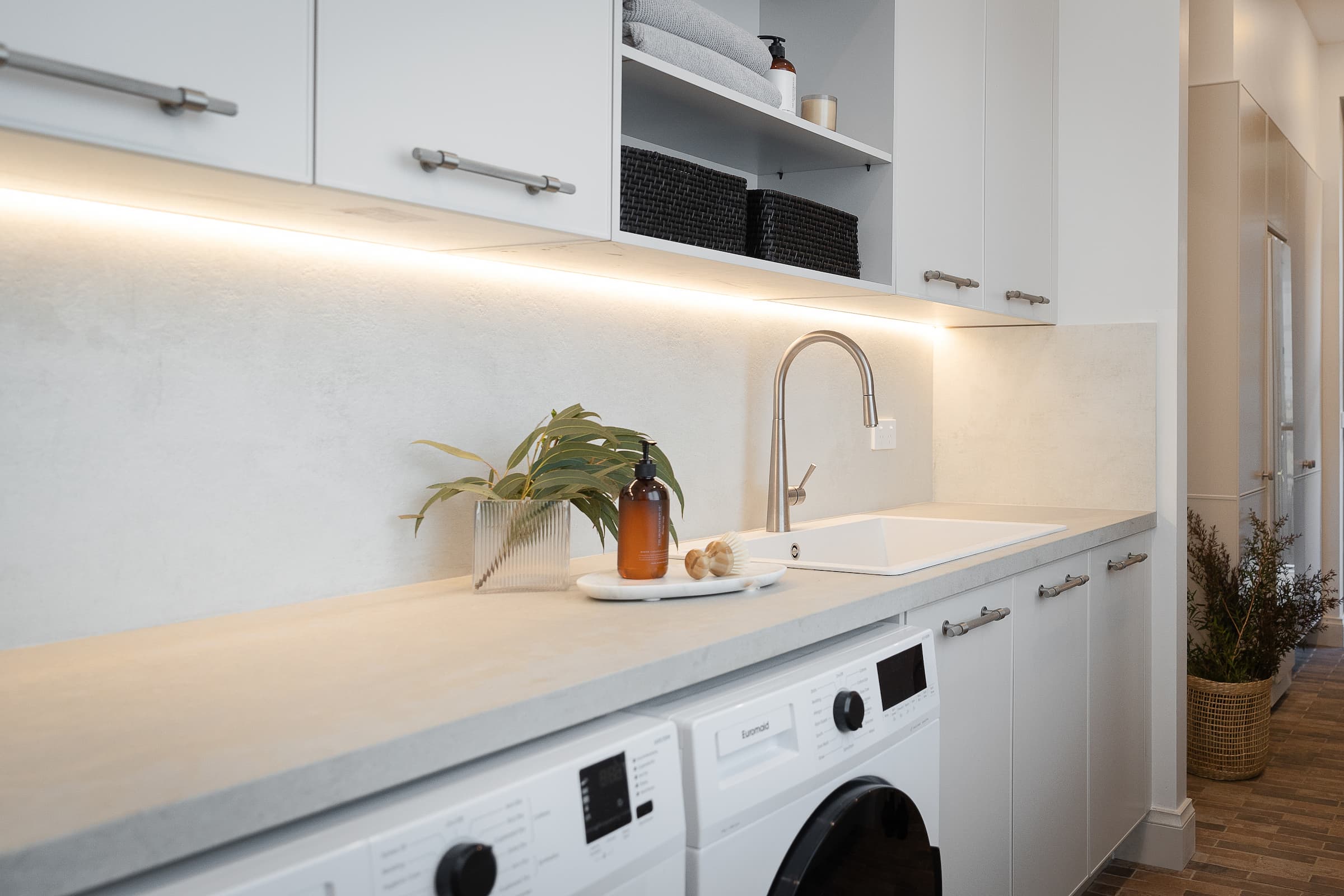 Rachel and Ryan: Primordia™ Stylish Laundry | Caesarstone AU
